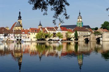 Quermania - Kitzingen in Unterfranken am Main - Bayern ...